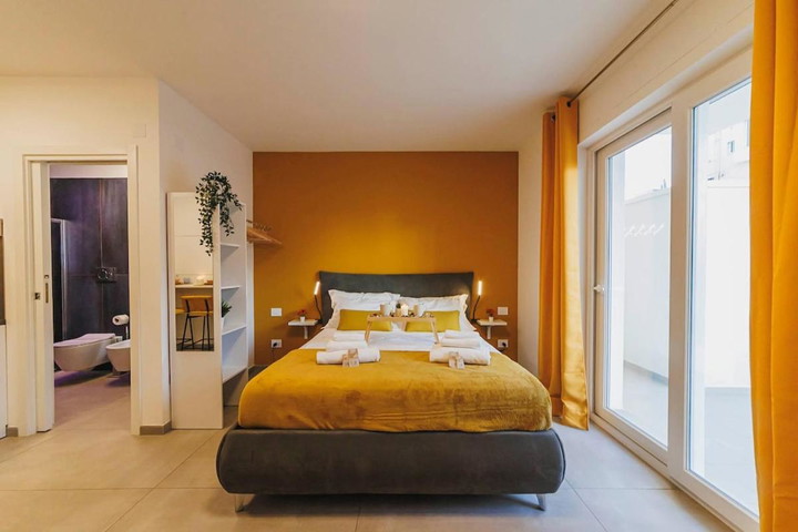 Maya Nest, Sampay Bay E Chicco Inn - Urban Vibe In The Heart Of Bari - Bari