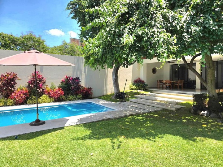 Burgos Cuernavaca Pool Terrace & Garden - Cuernavaca