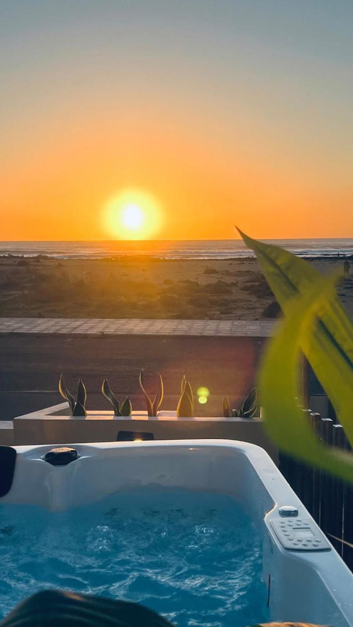 Amber Skies Seafront Retreat - El Cotillo