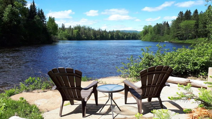 Le Grand Heron - Waterfront Cabin With Spa - Quebec City