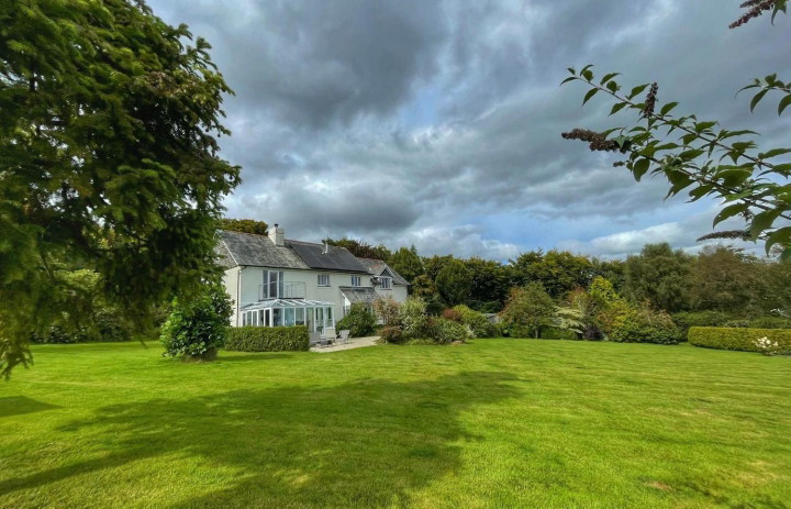 Cherryford House - Dartmoor Forest