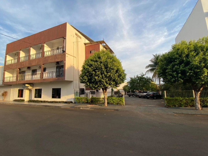 Hotel Califórnia - Tangará da Serra