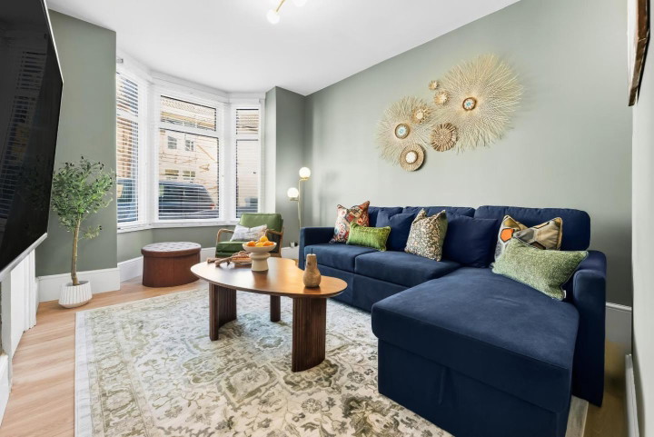 3-bedroom Stunning, Cosy, Luxurious House In Fratton, Sleeps 8 With Parking, Pet-friendly - Long Term Stay And Autumn Special Offer Available! - By Blue Puffin Stays - Portsmouth