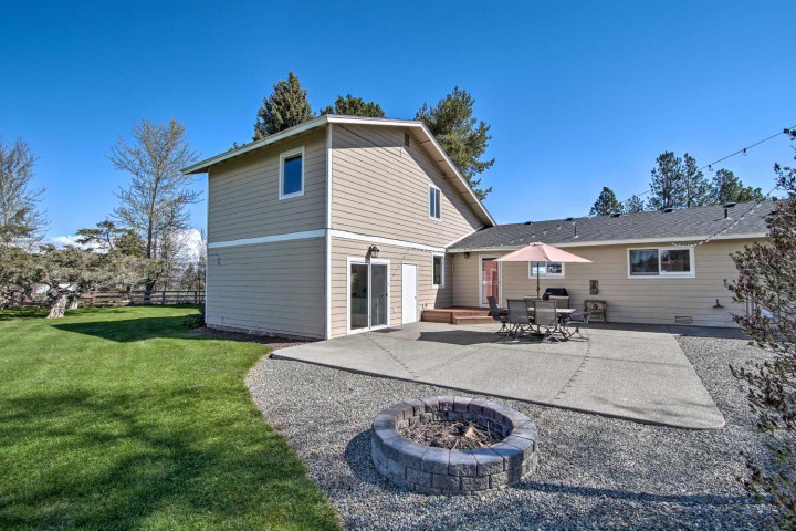 Ellensburg Home W/ Mountain Views On 3 Acres! - Ellensburg, WA
