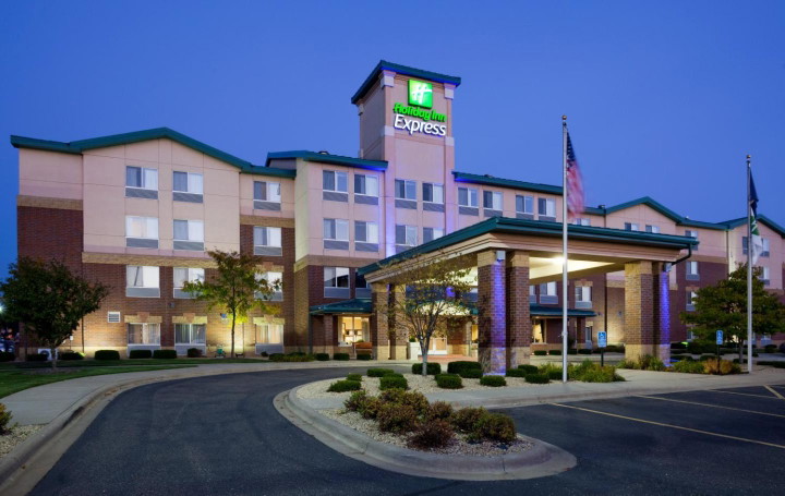 Holiday Inn Express Hotel & Suites-st. Paul By Ihg - White Bear Lake, MN