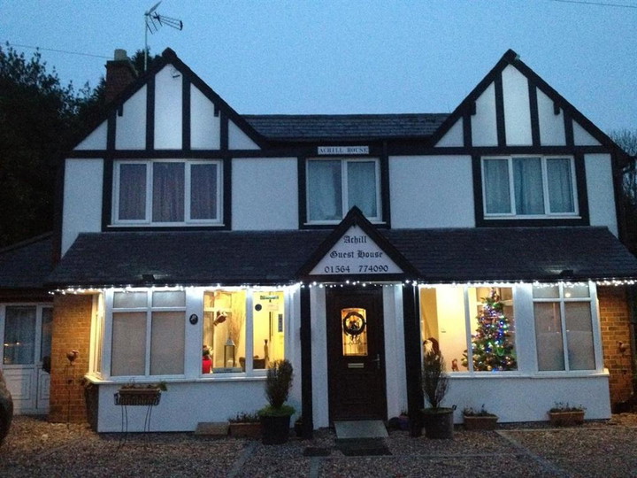 Achill Guest House - Staffordshire