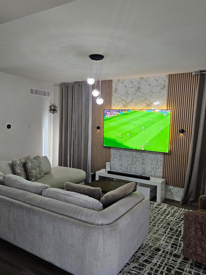 Luxury 4 Bdrm Niagara Escape With Free Falls Drop -Off - Welland