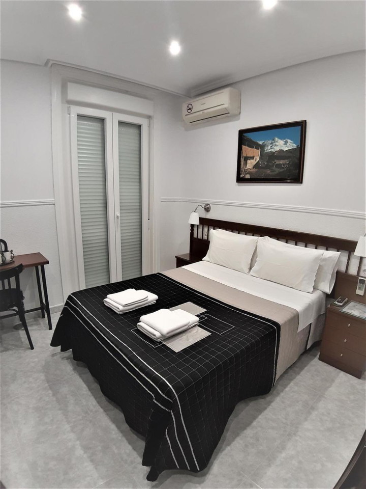 Hostal Dulcinea - Madrid