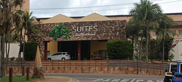 Ap No Suites Resort Ao Lado Do Parque Aquático Do Beach Park - Adm Por Anfitrião - Aquiraz