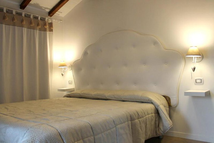 Room & Breakfast A Casa Di Emma - Modena