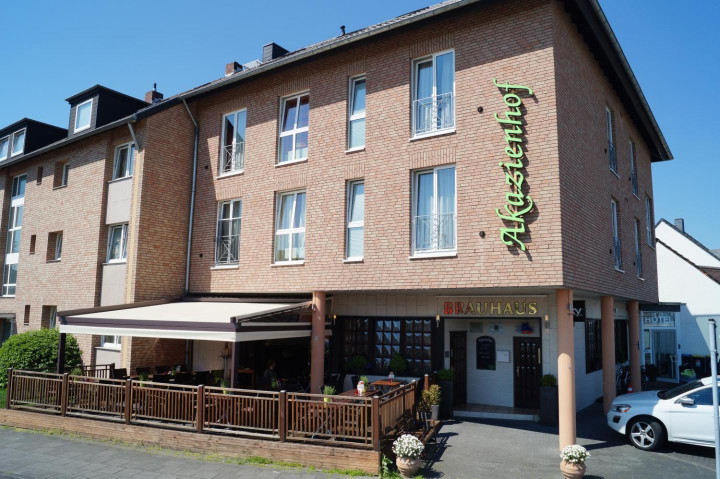 Akazienhof Hotel & Brauhaus - Cologne
