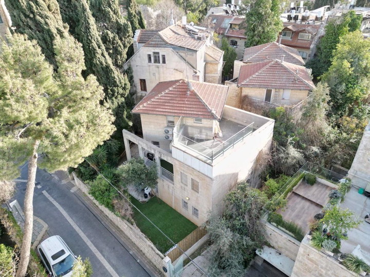 Kosher Villa In Earth Of Moshava - Jerusalem