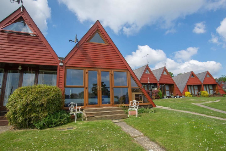 Chalet Seventyfour - Dover