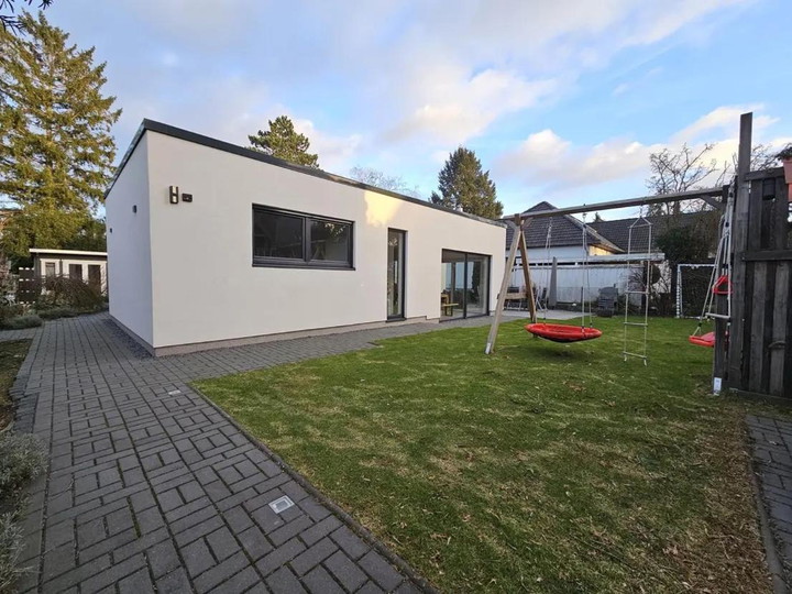 Stylisch Villa In Hannover Isernhagen - Isernhagen