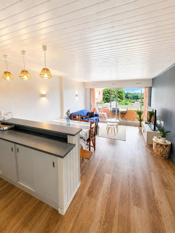 Plage Et Centre à 100m Avec Balcon Et Parking Privé 4 Pers - Paimbœuf