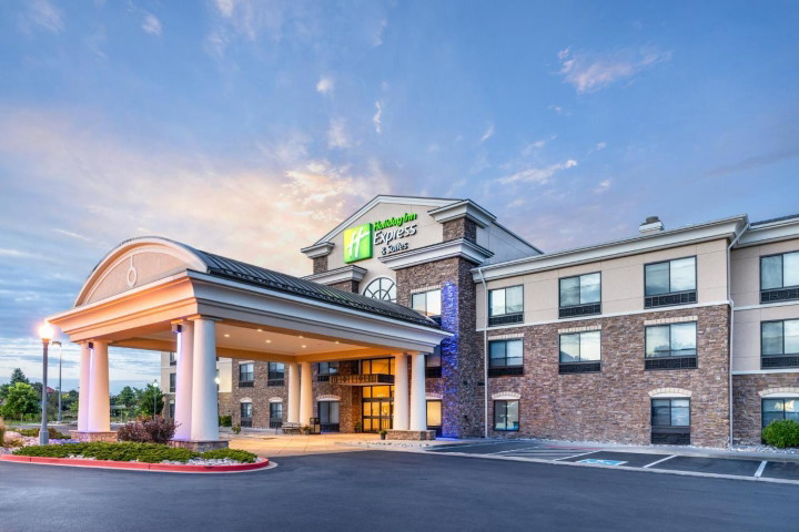 Holiday Inn Express - Colorado Springs - First & Main By Ihg - Colorado Springs, CO
