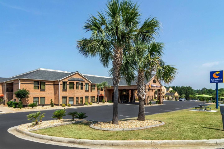 Comfort Inn & Suites Perry National Fairgrounds Area - Georgia, GA