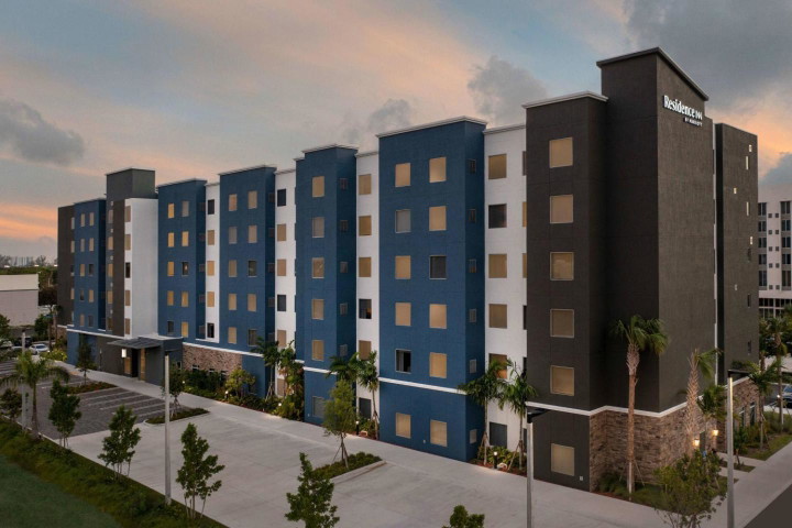Residence Inn Doral Mall Area - Miami Springs, FL