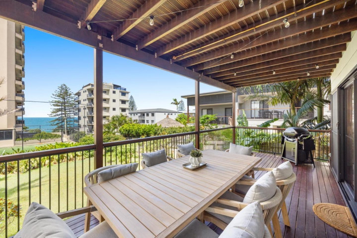 Coolum Beach Family Home With Ocean Views - Coolum Beach