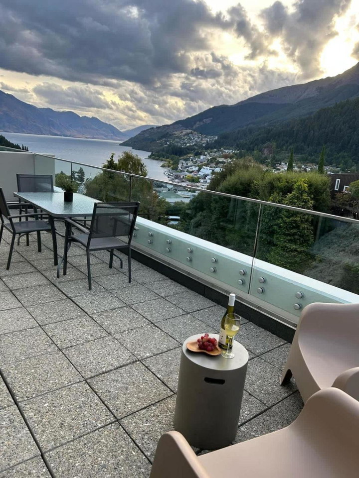 The Bowenview Bothy - Queenstown