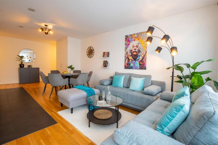 Spacious Apartment Near Messe - Special Einstein I Apartment, Basel, Up To 6 Guests - Basel