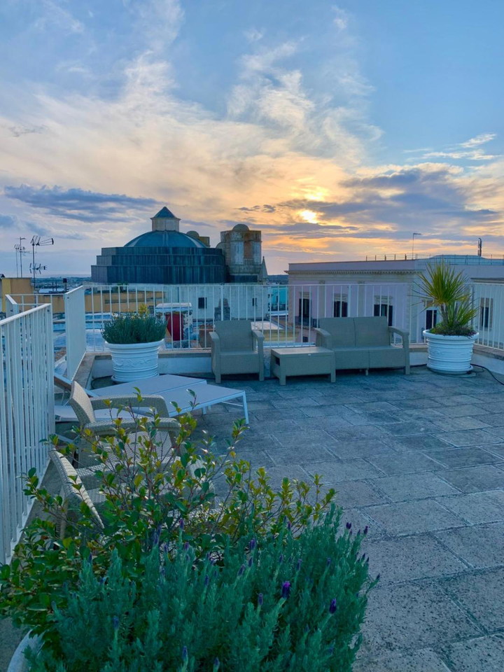 Lucente Rooms & Suites - Torre San Giovanni