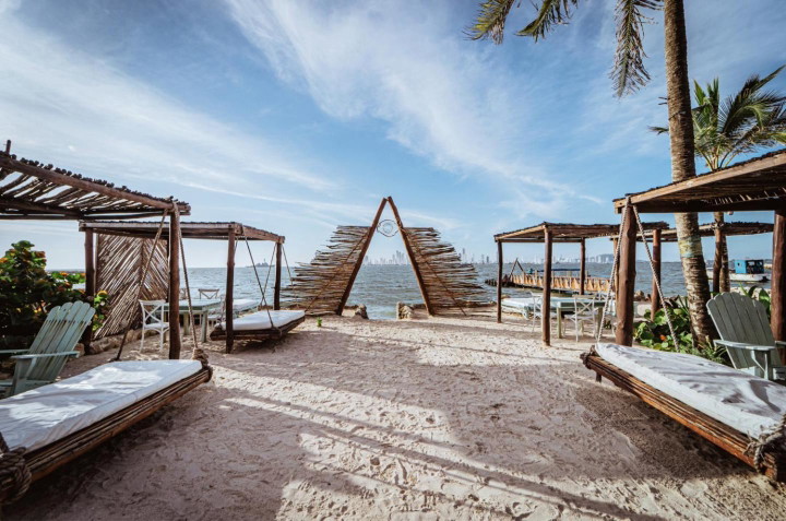 Namaste Beach Club & Hotel - Cartagena, Colombia