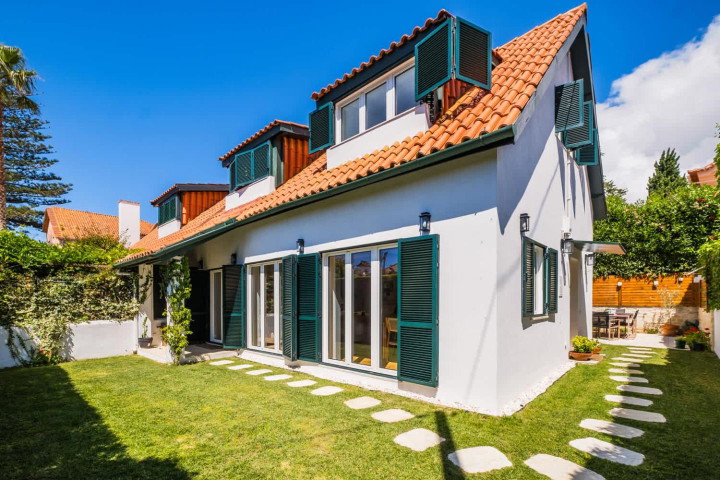 Elegant Garden Villa Cascais By Portugal Portfolio - Cascais