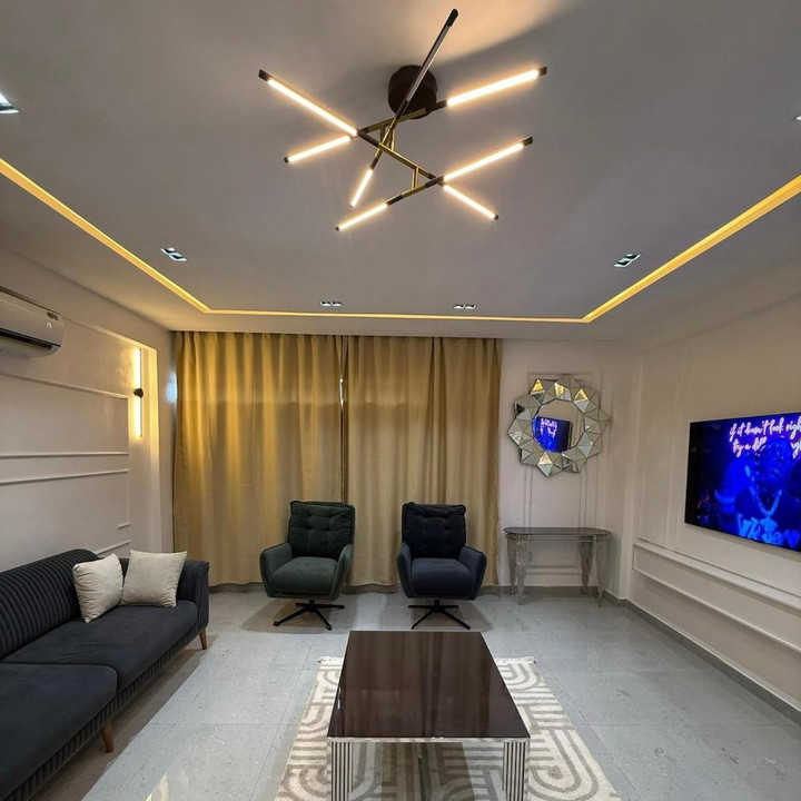 Elegant & Modern Duplex Near Beach And Airport - Cotonou