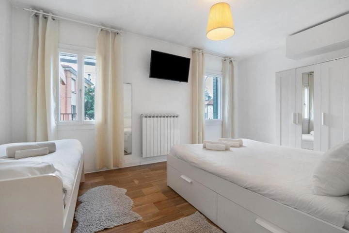 Venezia, 15 Minutes From Venice, Parking,shuttle Airport, Train Station Miranese - Mestre