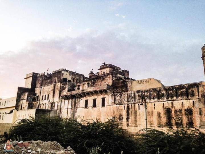 Narayan Niwas Castle - Rajasthan