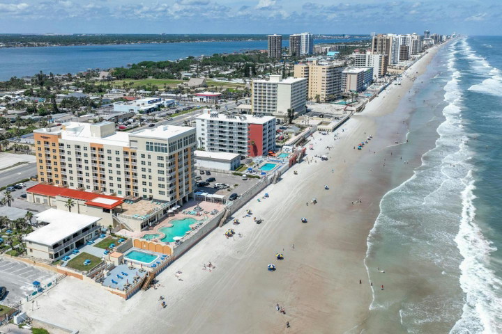 Residence Inn By Marriott Daytona Beach Oceanfront - Daytona Beach, FL