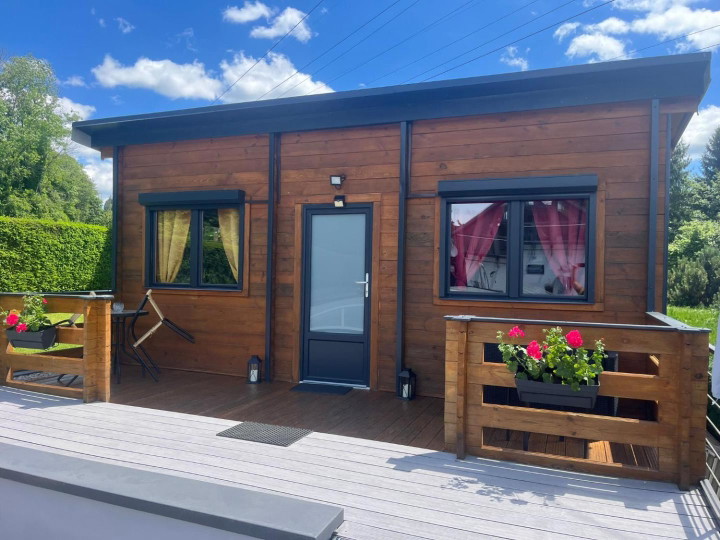 Chalet 2 Personnes Avec Jacuzzi Privatif Et Piscine Saisonnière Partagée - Gérardmer