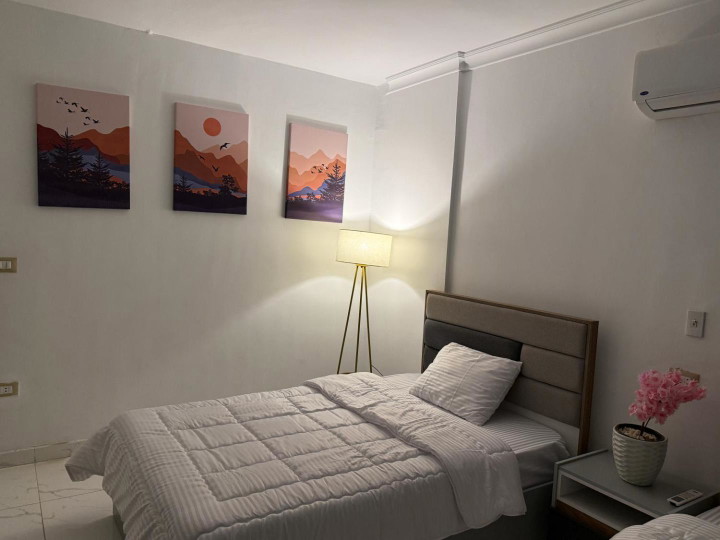 2br Apartment In Diplomatic Quarter In Dokki - Free Cai Airport Pickup - Cairo