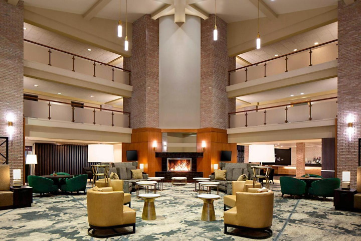 Lincolnshire Marriott Resort - Lake Forest, IL