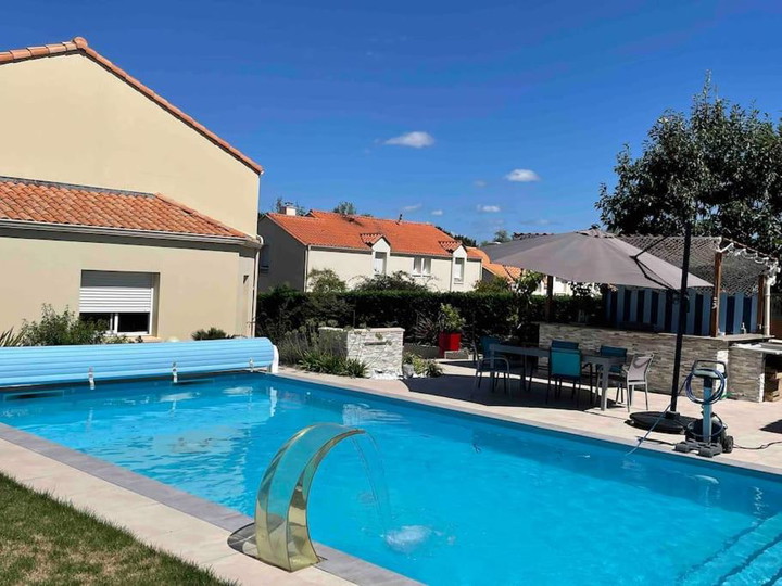 Charmant T3 Privé Avec Vue Et Accès Piscine - Nantes