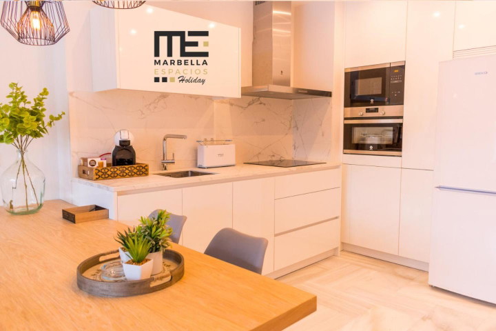 Centrico Apartamento En Segunda Línea De Playa, Parking, Wifi 609 - Marbella