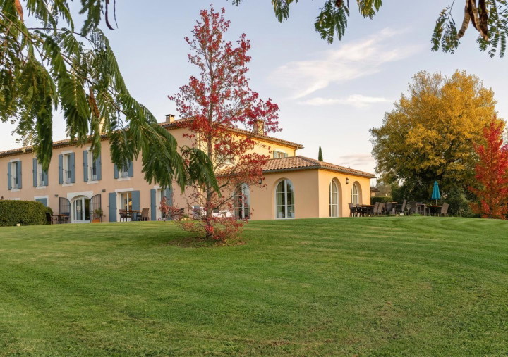 Hôtel La Bastide D'iris - Barjac