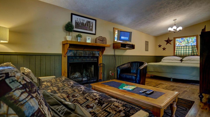 Paradise Hills, Winery Resort & Spa - Blue Ridge Mountains