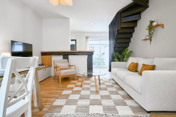 Maison Trois Chambres Avec Cour, Parking Gratuit - Roubaix