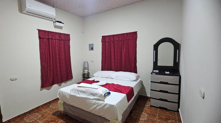 María House - El Salvador