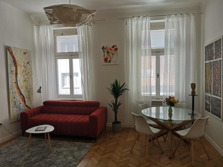 Downtown 3 Bdr Charm - Walk To All Attractions - Bratislava