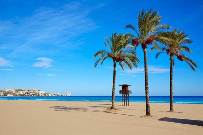 Nuevo, A 90 Metros De La Playa Y Con Vistas Al Mar - Cullera