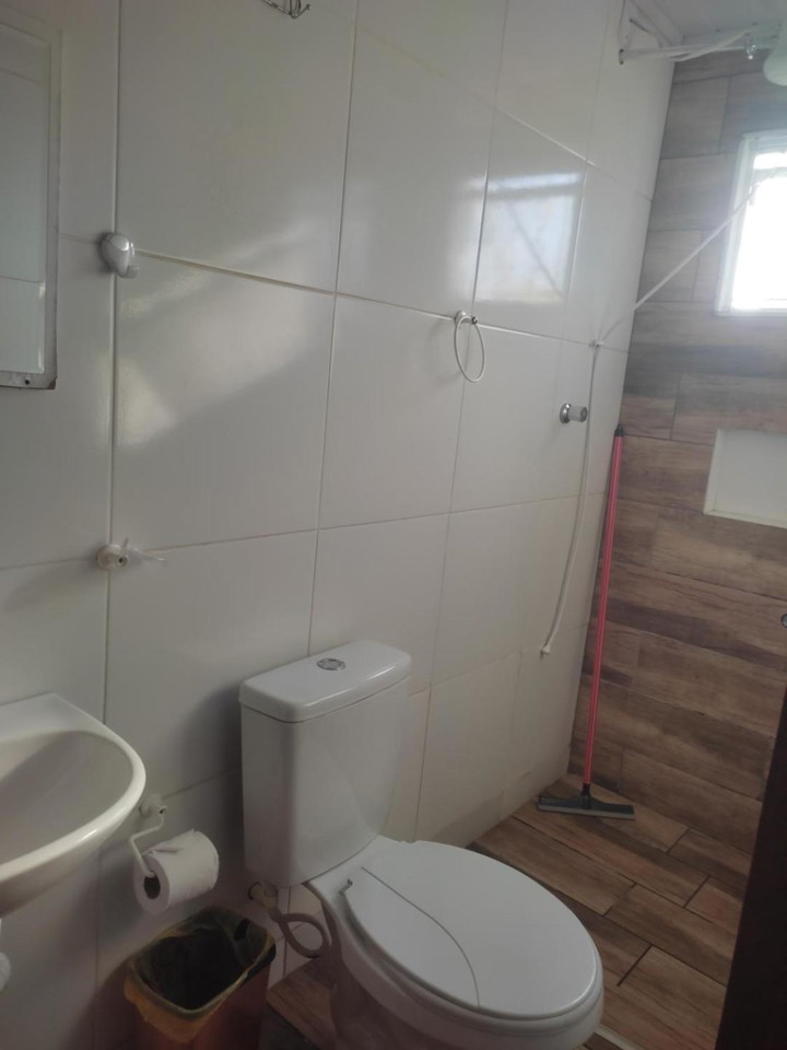 Quarto Confortável Para 4 Pessoas Com óTimos Preços - Taubaté