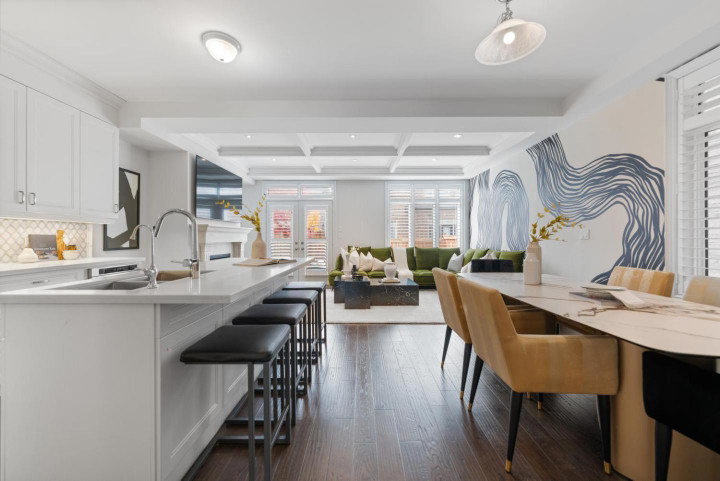 The Oakville House - Milton