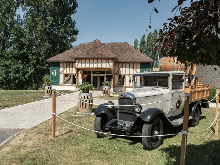 Logis Hôtel-restaurant Domaine De Montecristo Et Gîte L'évasion Dantès - Bar-sur-Seine