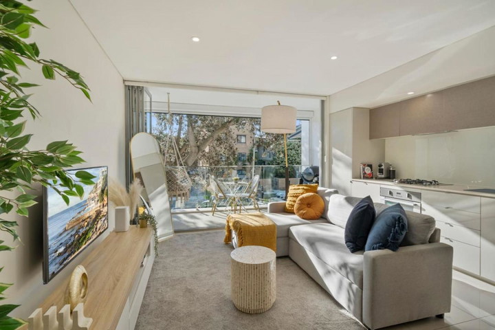 Stylish & Modern Beach Pad - Balcony Ac Bbq Lift - Coogee