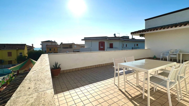 Marcelli, Trilocale Ristrutturato Con Terrazzo Vista Mare - Sirolo