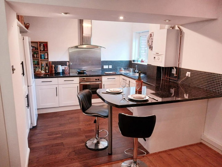 Cosy Apartment London - Kingston upon Thames
