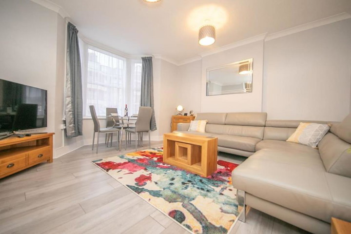 Beautiful Ground Floor Victorian Apartment - Mersea Island